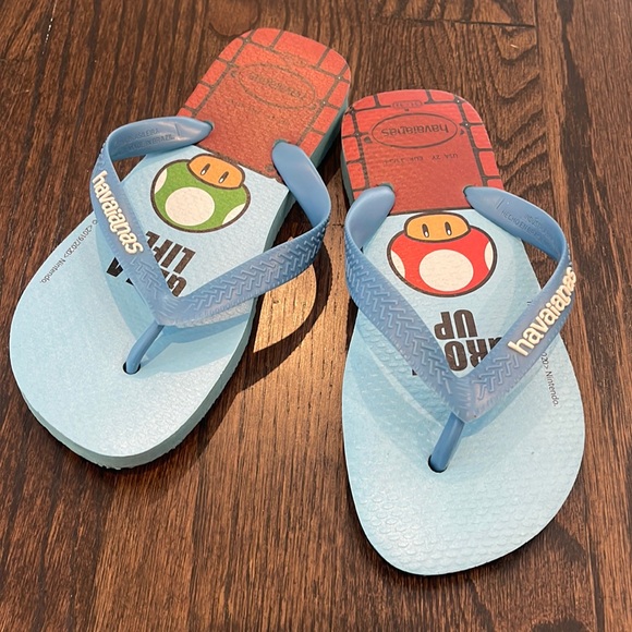Havaianas | Shoes | Havaianas Super Mario Flip Flops Size 2y Great ...